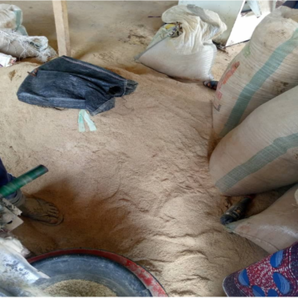 Rice Husk (100kg) - HTS Farms