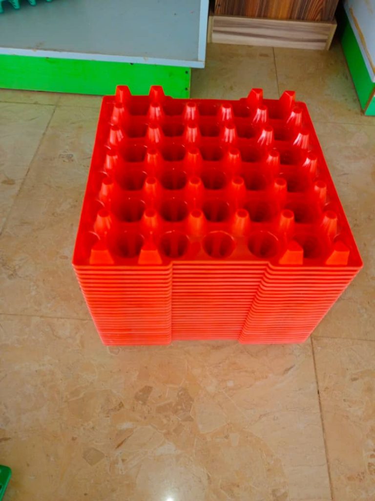Empty Plastic Egg Crates (Reusable) | 100 Pieces per Bundle - HTS Farms